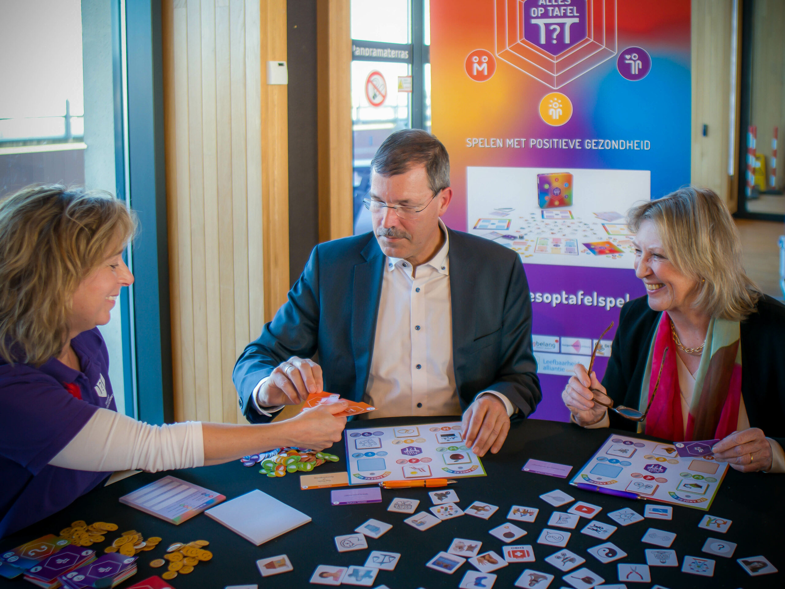 Nieuw spel Alles op Tafel? gelanceerd - Institute for Positive Health